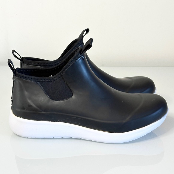 chooka | Shoes | Chooka Lakemont Rain Sneaker W2 Black White Soles ...